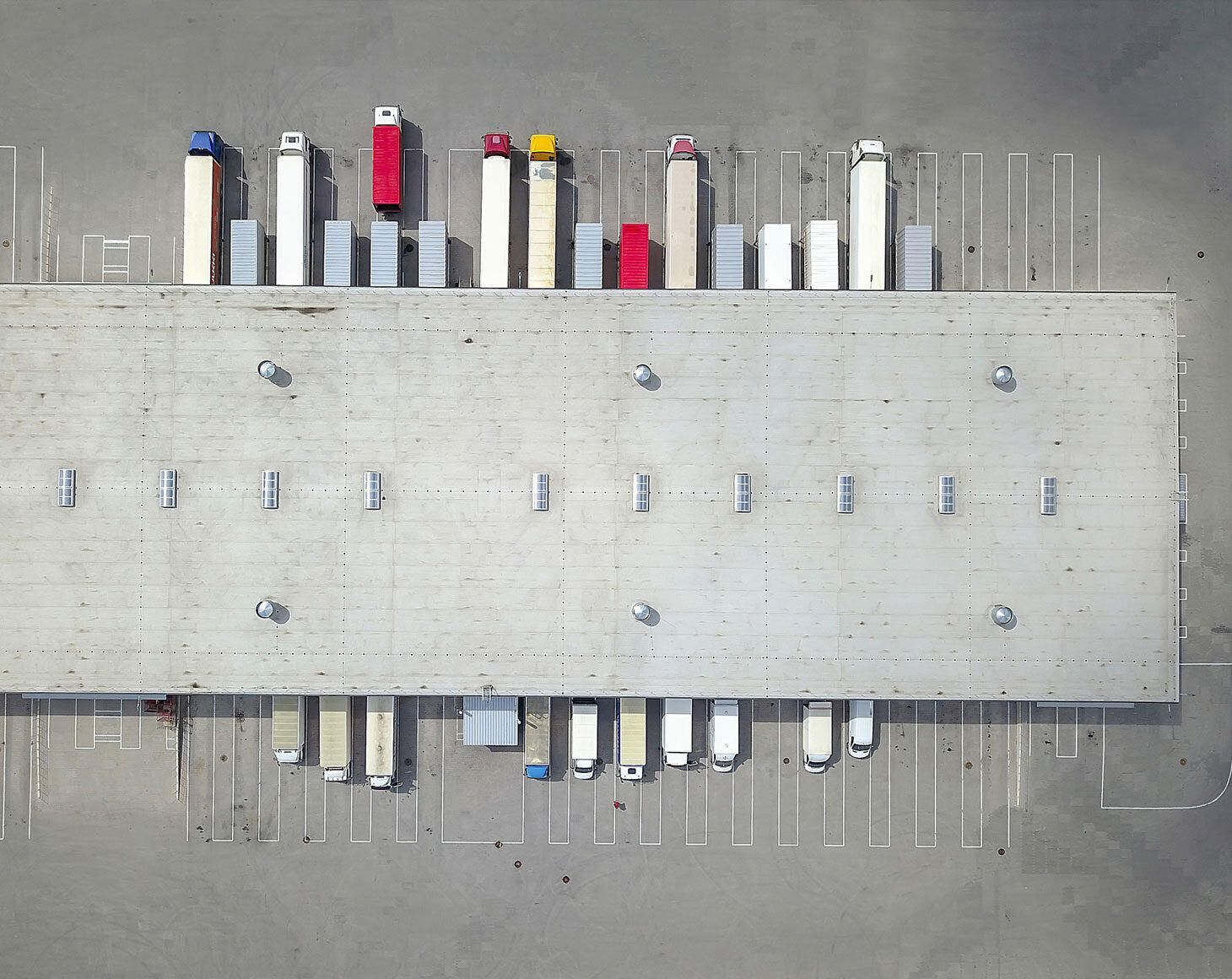 Expedited Services | Urgent Freight and Next Day Trucking Services